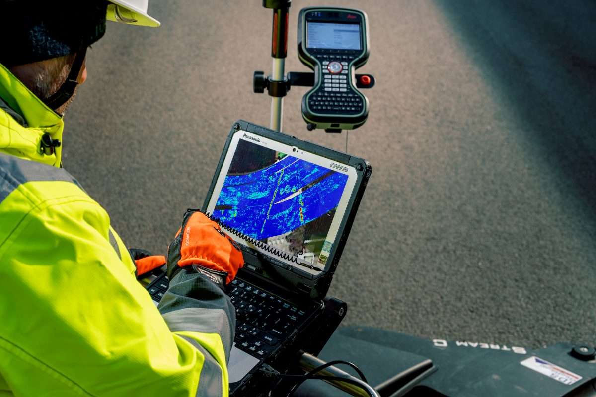 Georadar viser hva som befinner seg under overflaten - Geograf Digital